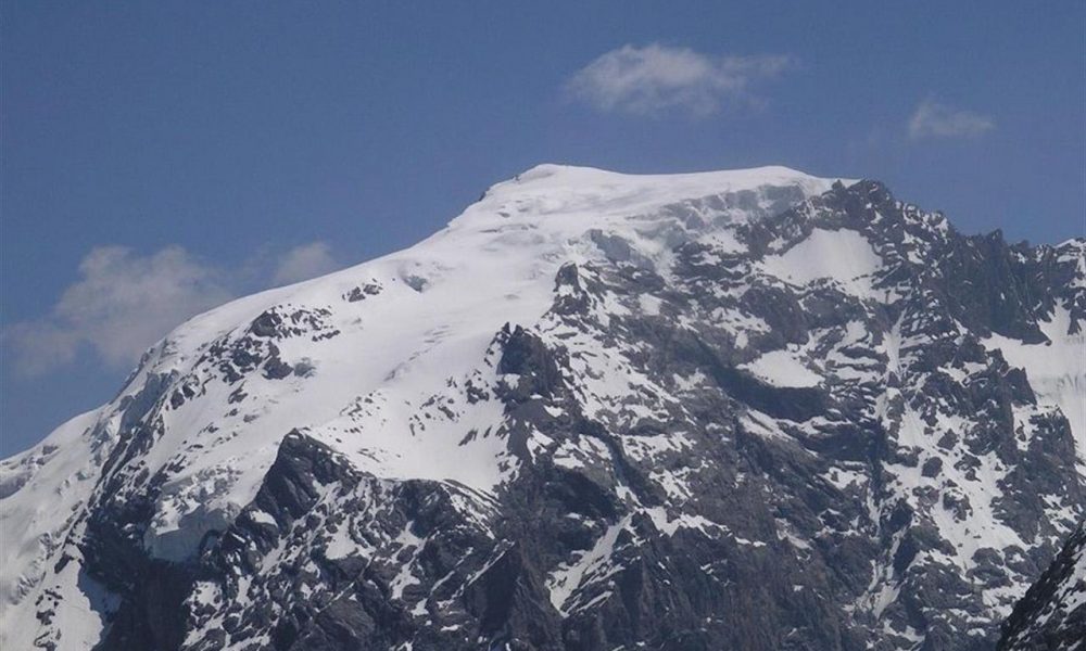 Domenica di tragedia in montagna: due vittime e un alpinista salvato in ...